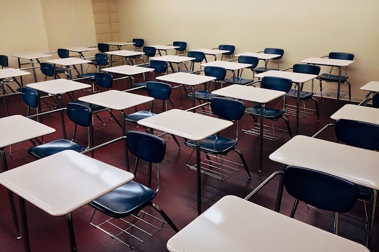 Evaluating Remote Learning Versus Traditional Classroom Settings ...